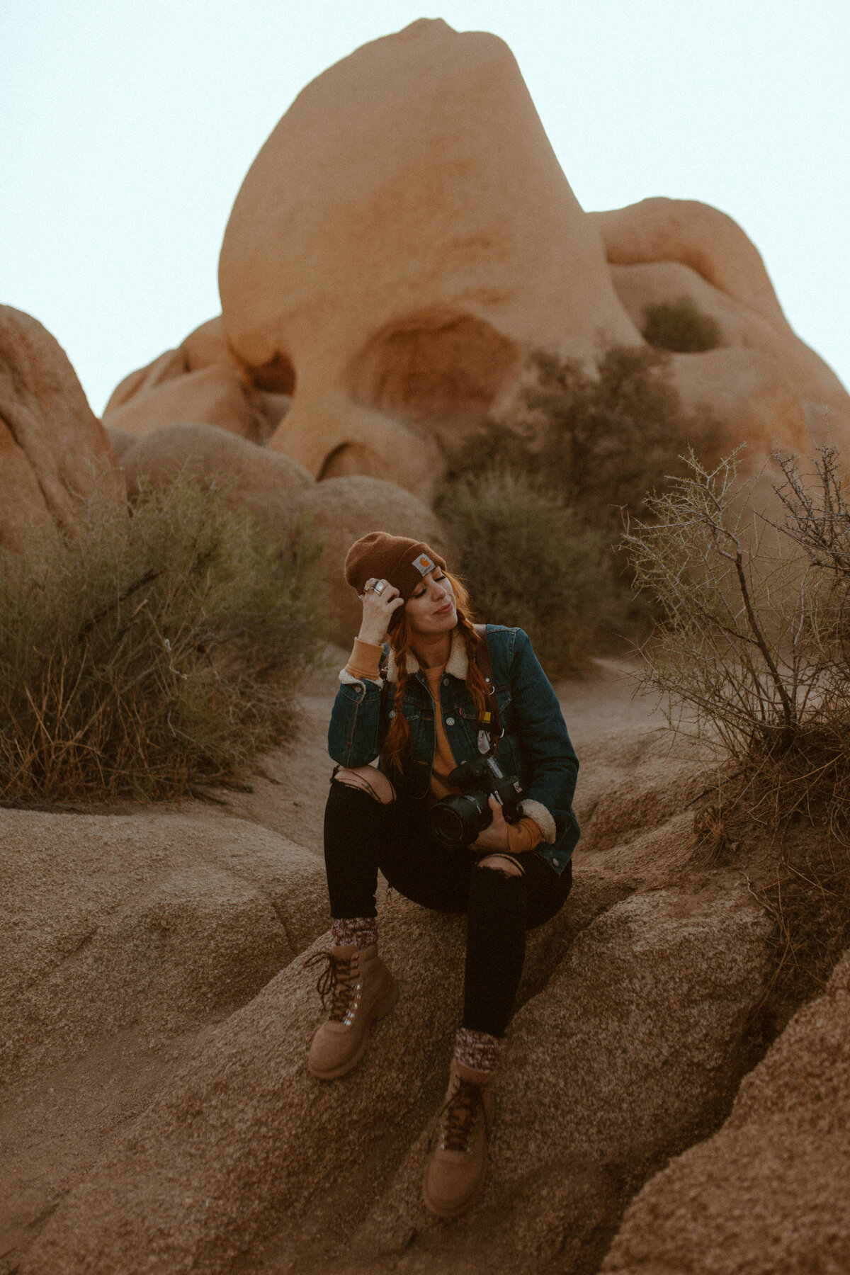 Alexa Hudson - Alaska & Arizona Elopement photographer