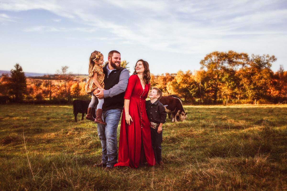 About | New York Wedding Photographer | Lydia Larson Photography