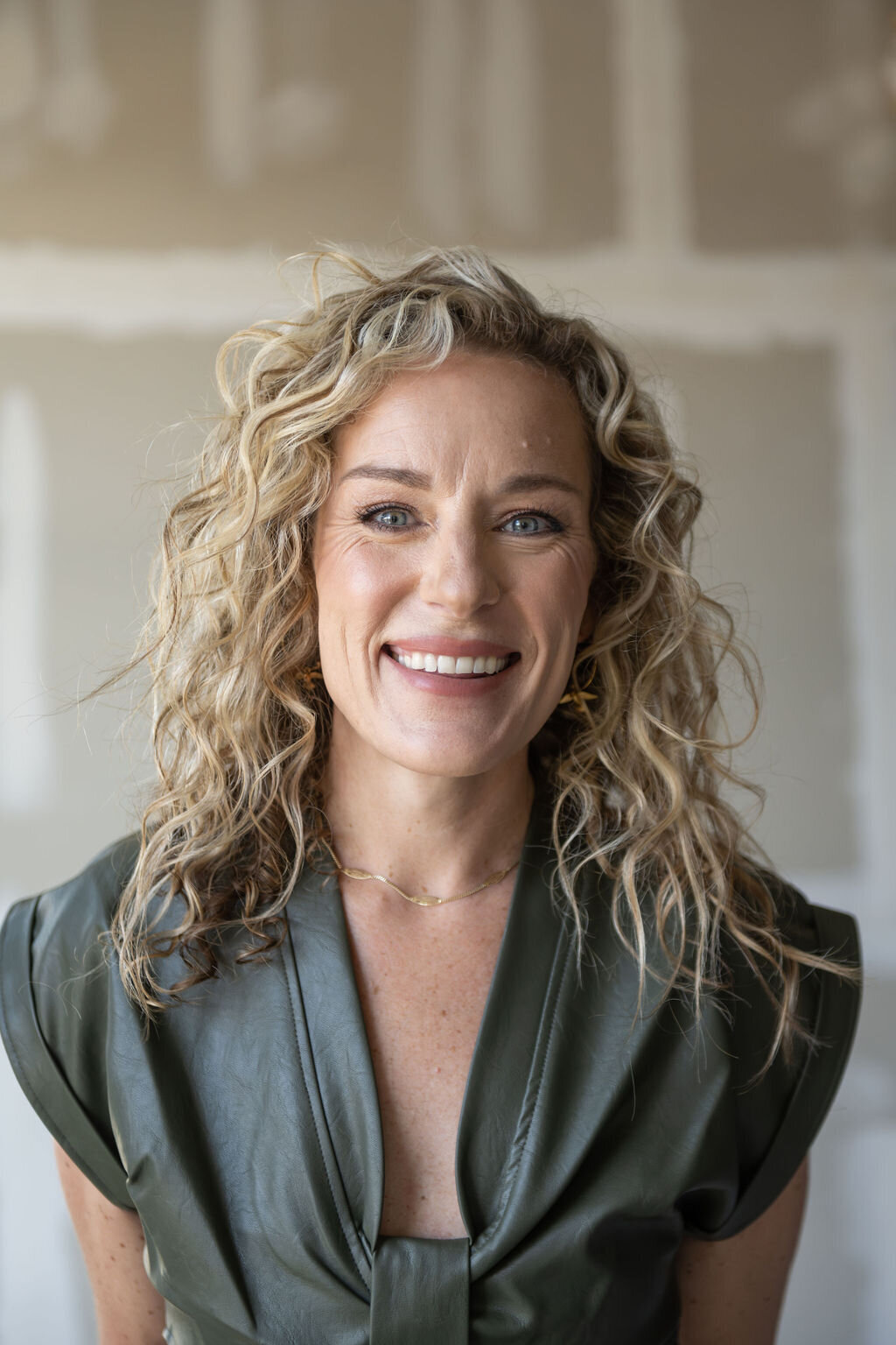 Girl Buy That Building: How to Buy Commercial Real Estate