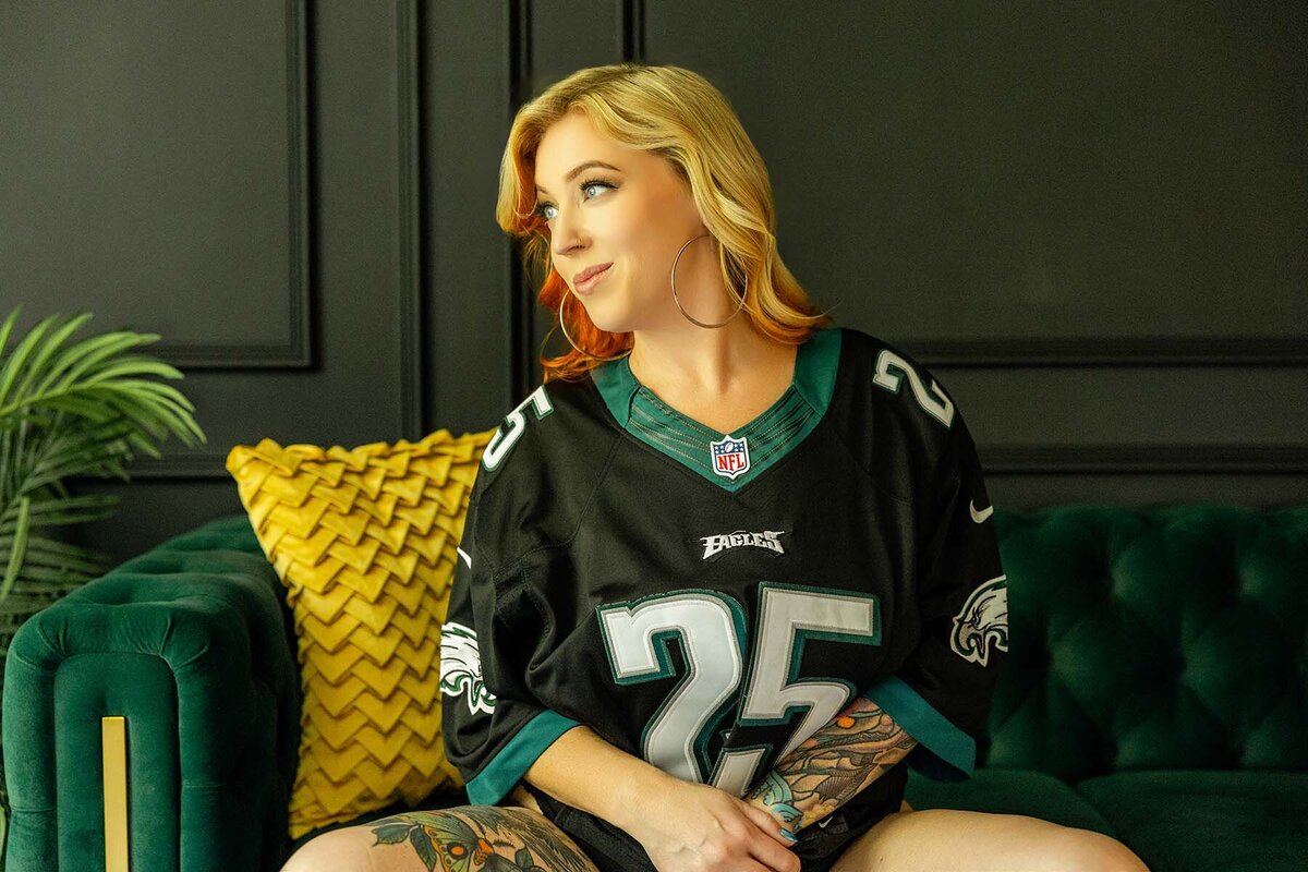 Apply To Our Flirty Over 30 Boudoir Experience | Mermaid Lake Boudoir