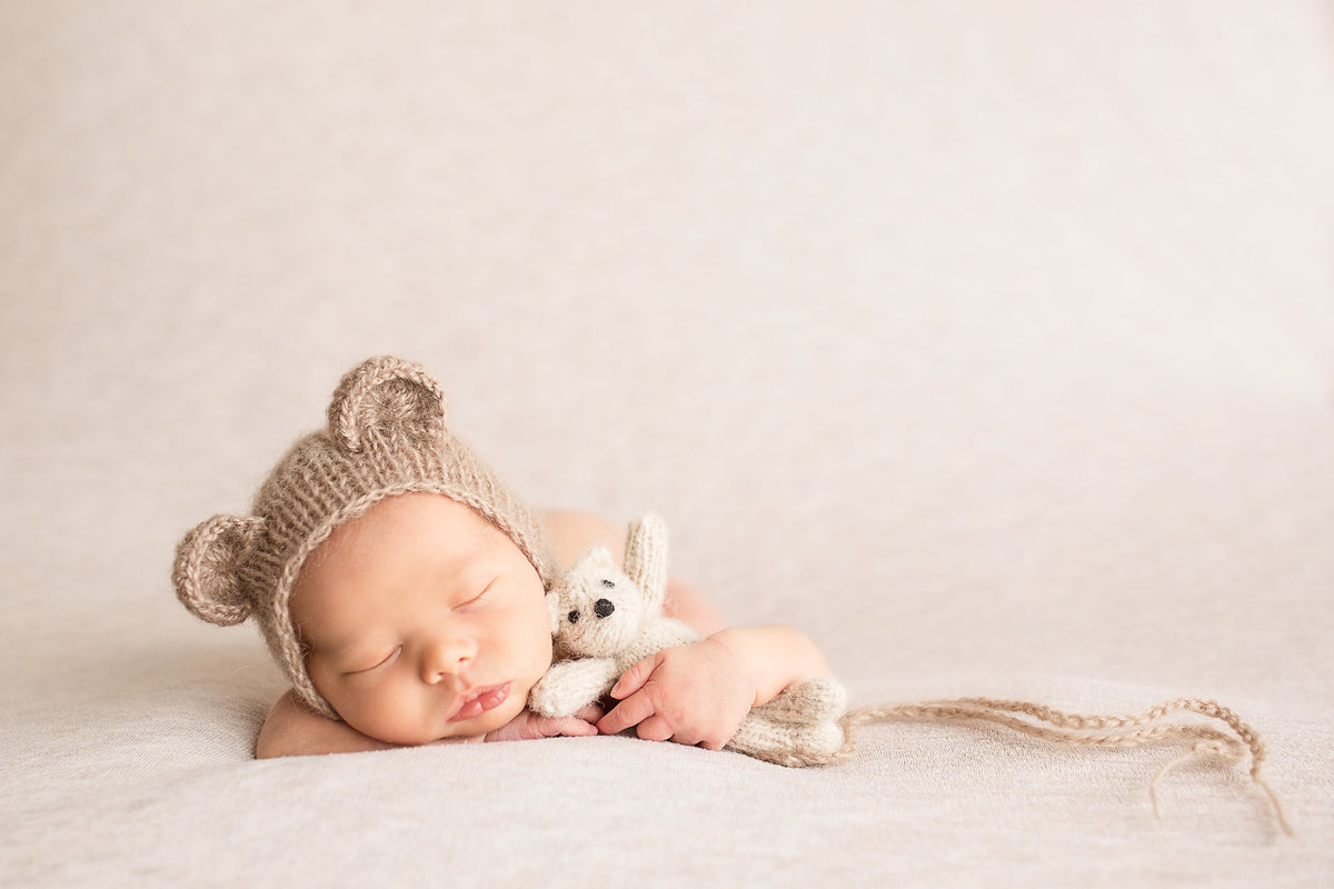 Oklahoma City Newborn Photographer | Tavia Redburn