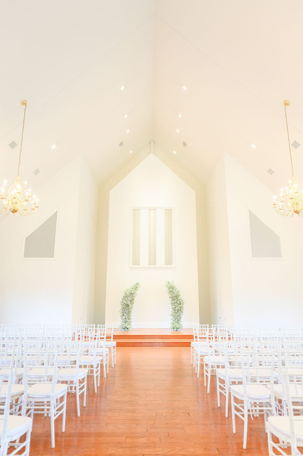 Ritz Charles Garden Pavilion Wedding | Courtney Carney Photography