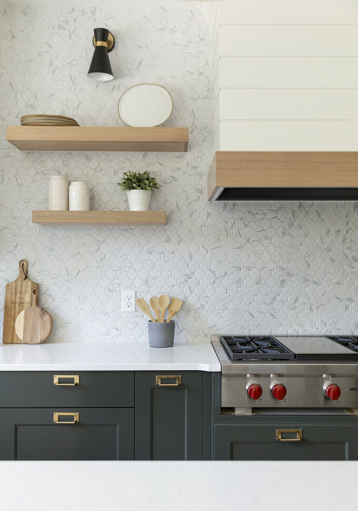 #MendotaModern | Alma Homes