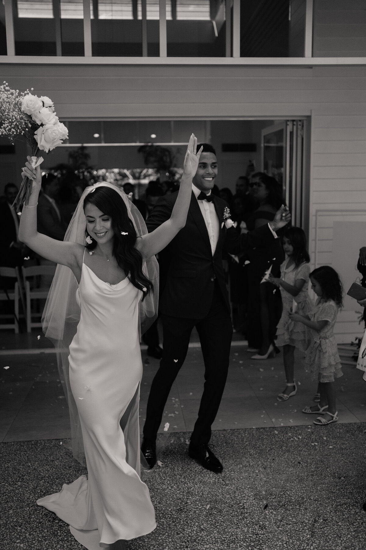 Jess + Andrews minimal and elegant Port Maquarie Wedding