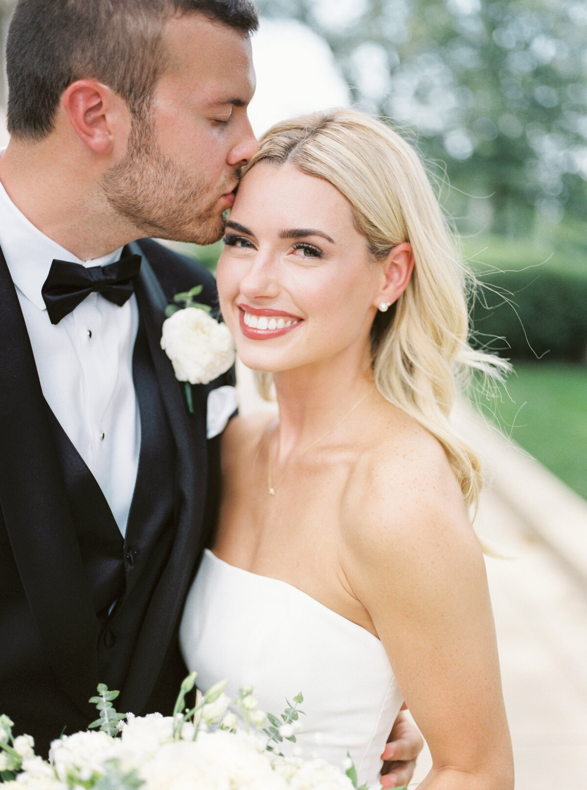 Nashville & Destination Wedding Photographers | Hunter Berry Photography