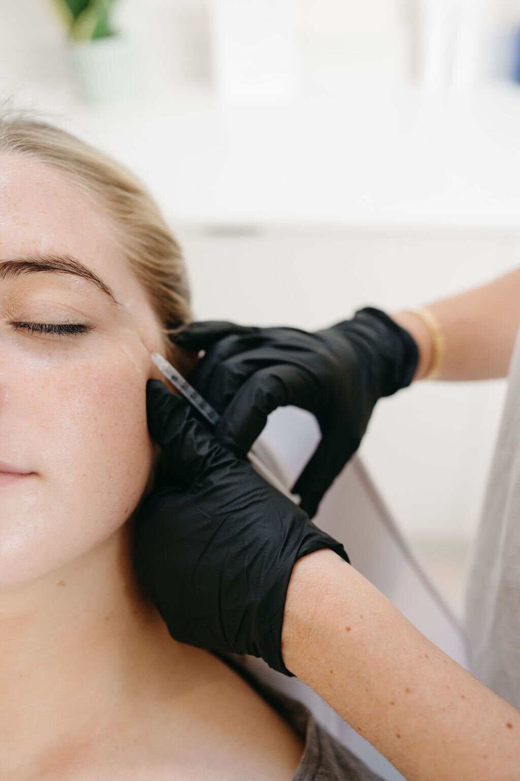 Botox, Laser & Skin Treatments in Galway | Dr. Laura Clinic