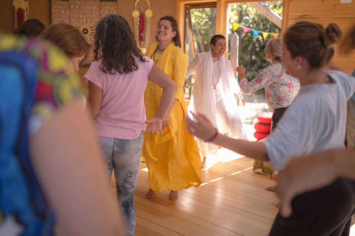 Experiencia SOMOS con Shree Devi Maa