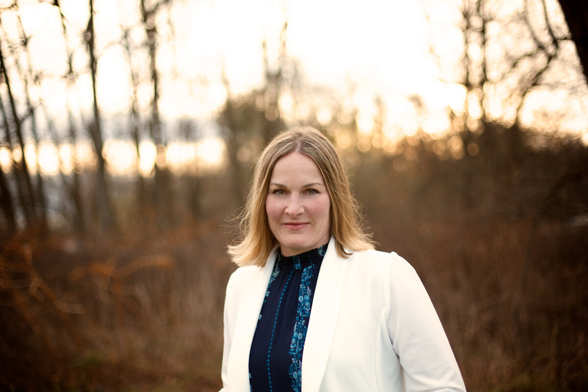Meet Cynthia - Spiritual Medium