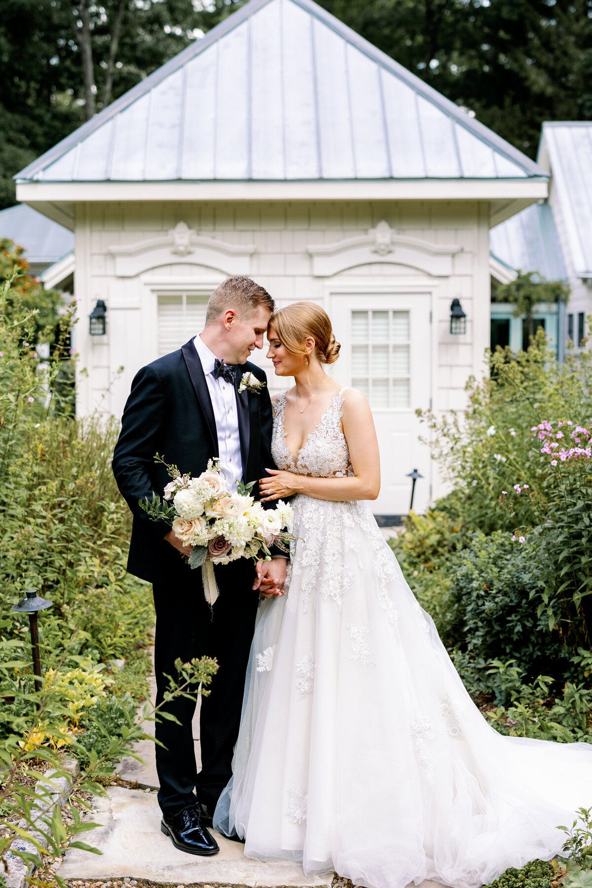 Maddie Moore Photography | Farm at Old Edwards Inn Wedding