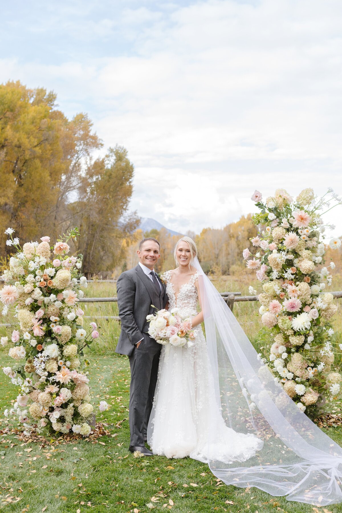 Gallery | Fall Wedding in Jackson Hole