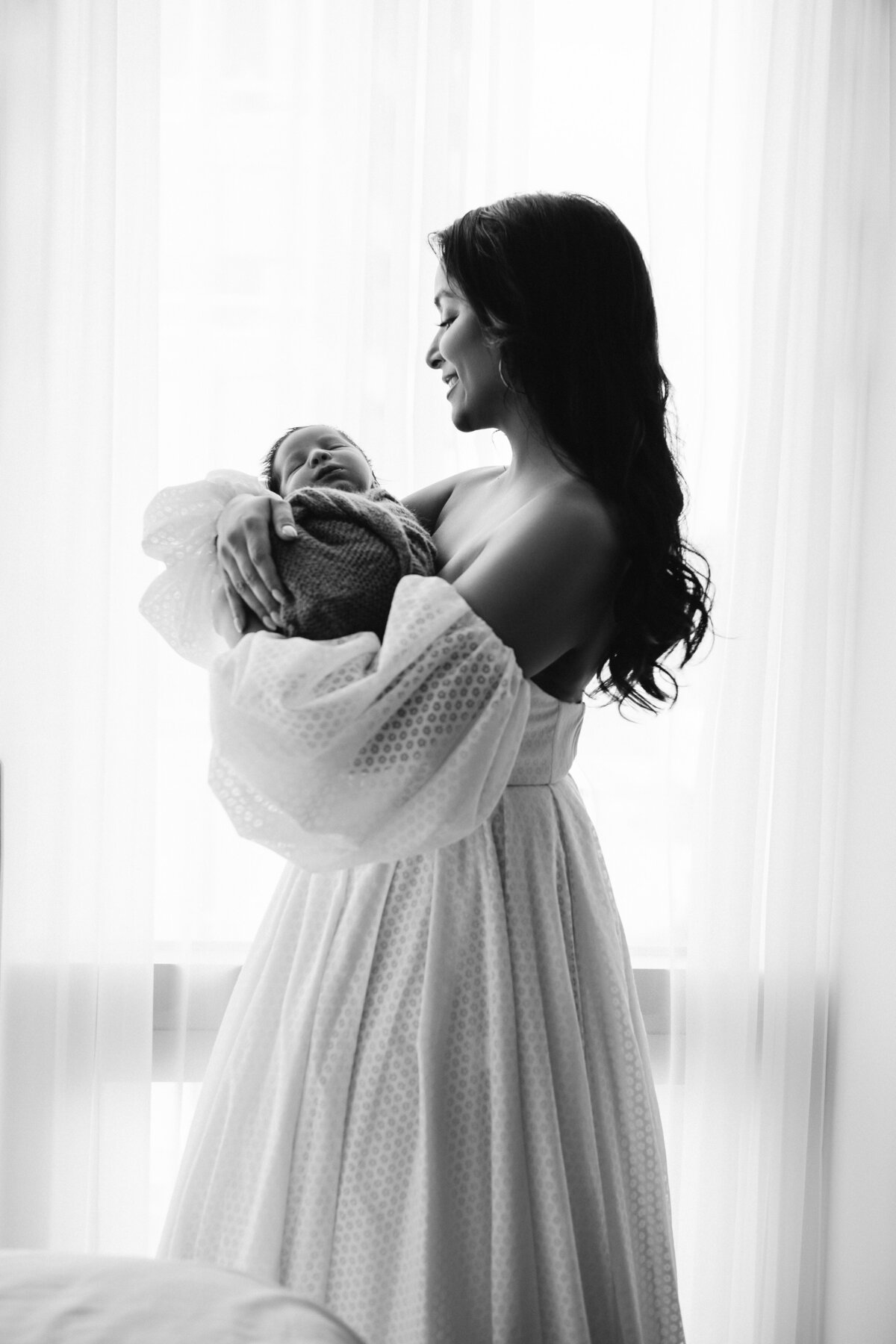 Portfolio- Luxury Destination Maternity and Newborn Photographer