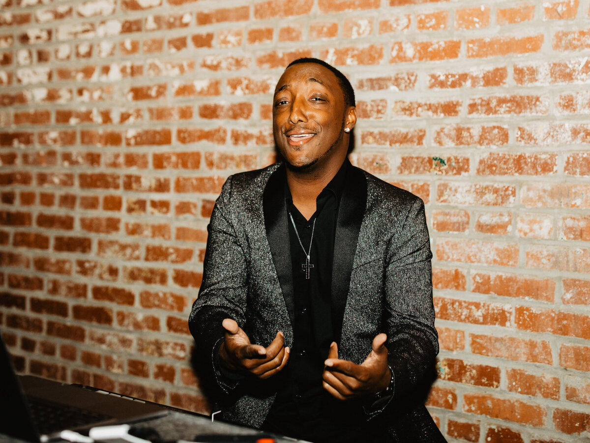 HOSTING | Toroc Entertainment