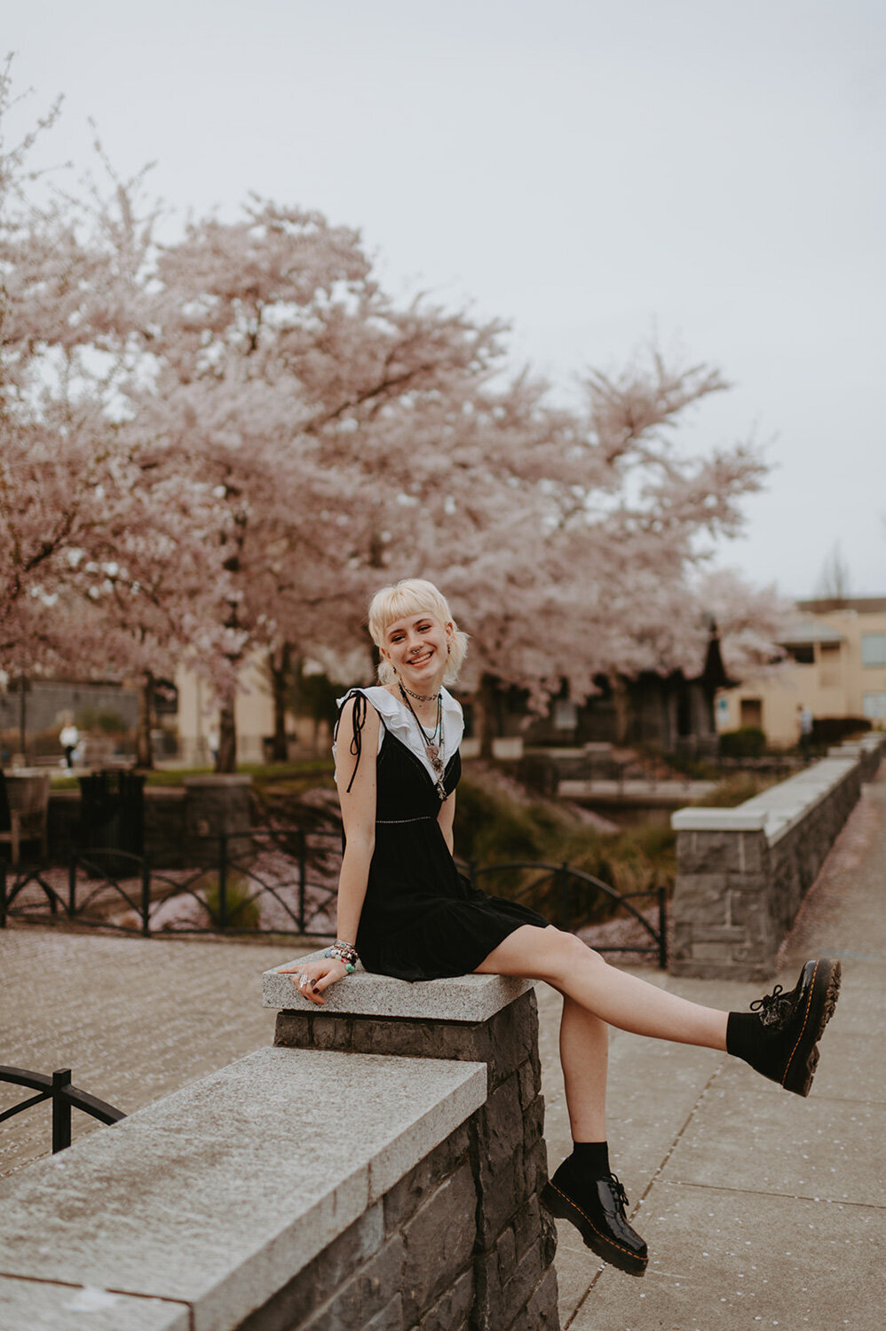 Emily Noelle | California, Washington, & Oregon Senior Photographer