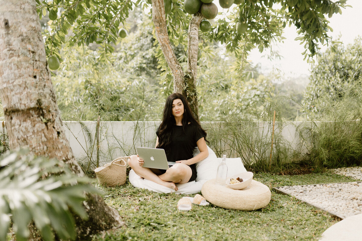 Jessica Vickers: Education for Photographers