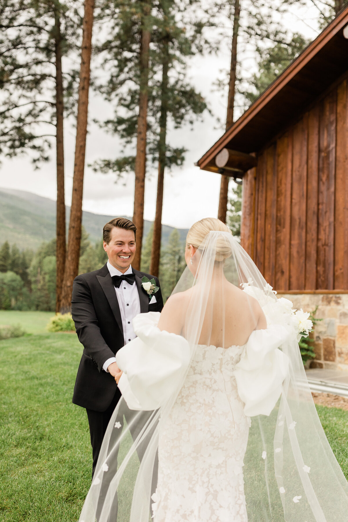 Featured Montana Weddings | Montana Wedding Photographer