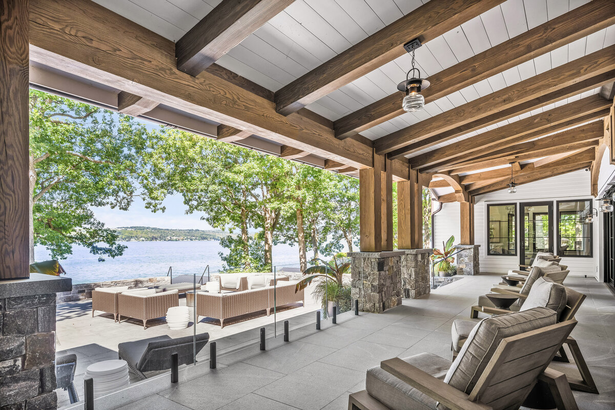 Louis J. Grossi Inc. - Builder of Fine Homes + Renovations