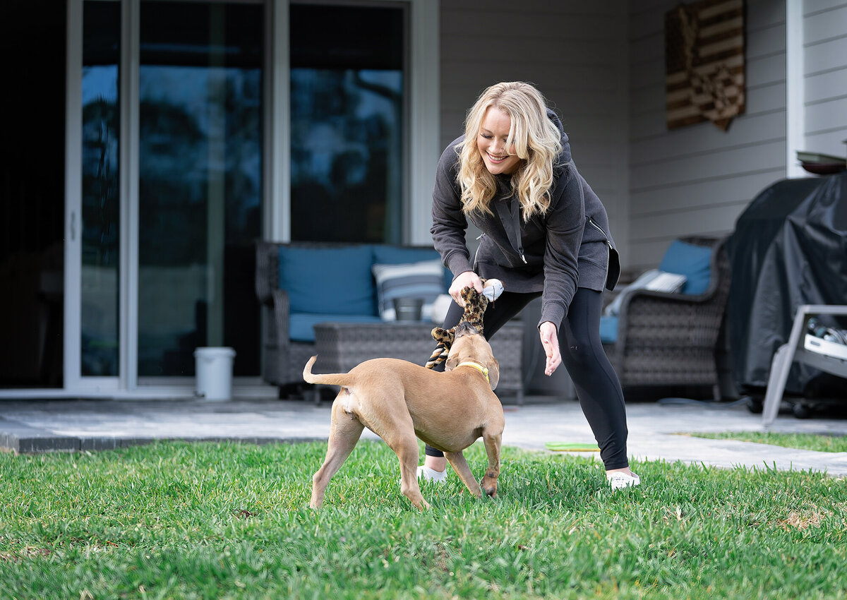 Pet Sitting Service - Walking, Drop-Ins, Overnights