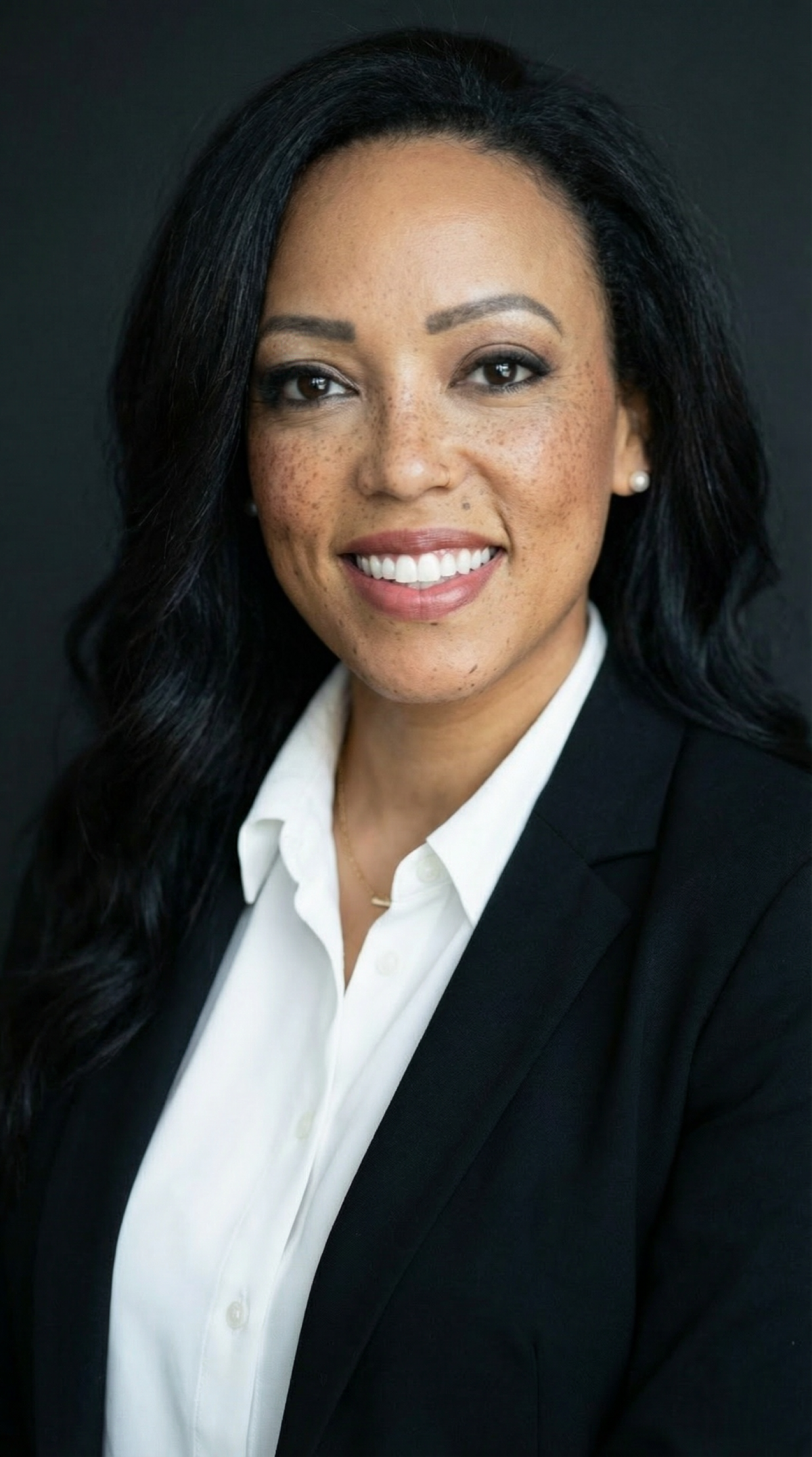 Candace Perry | Multi-Faceted Creative