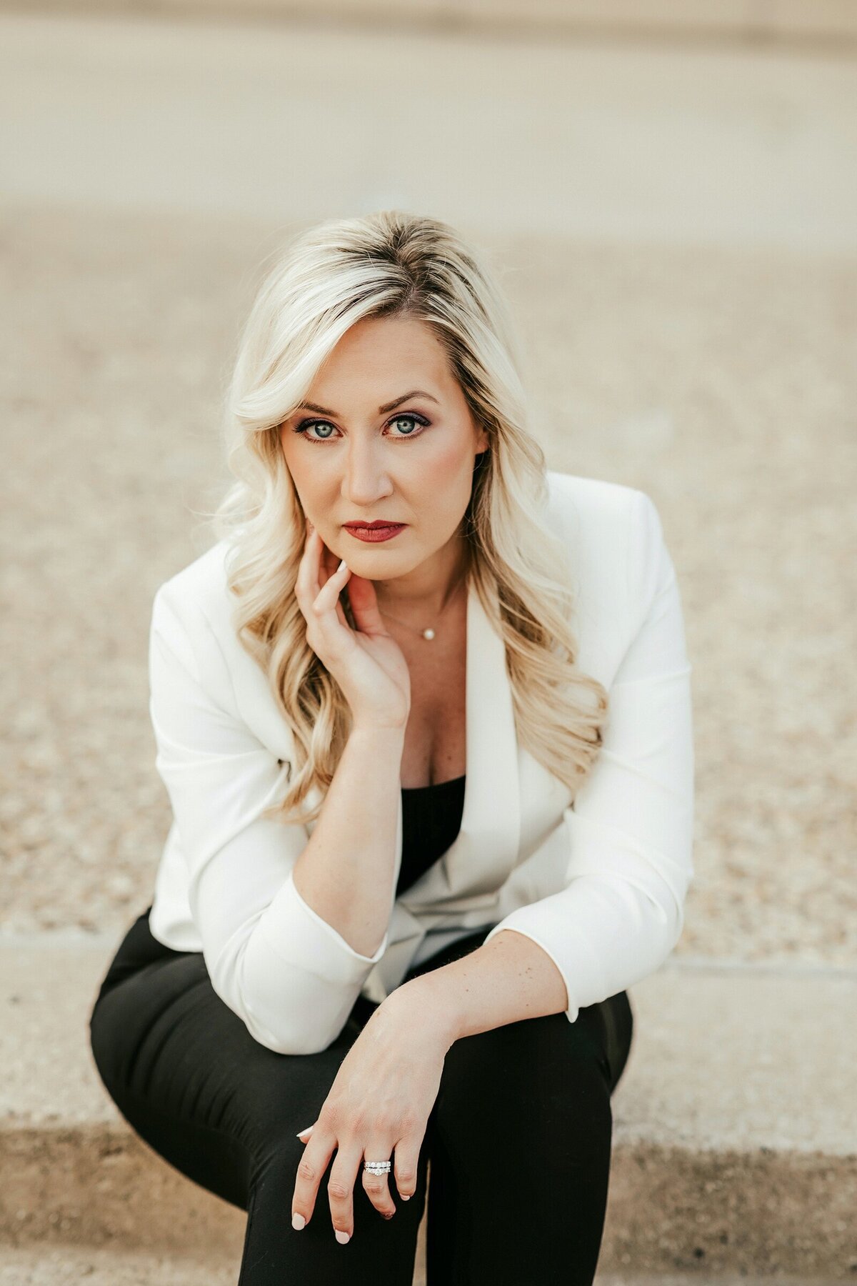 Headshot Photographer Chicago | Danielle Schury