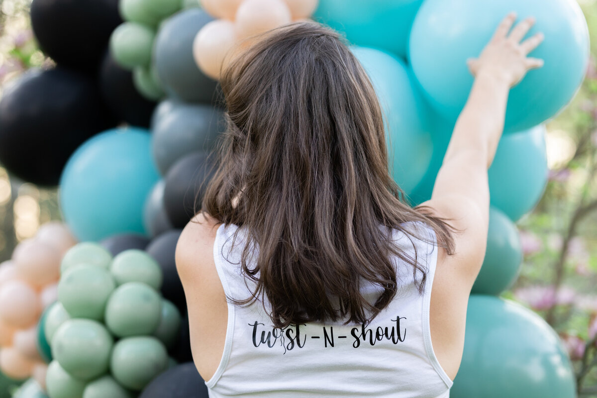 Meet the Balloon Artists | Twist-N-Shout Balloons