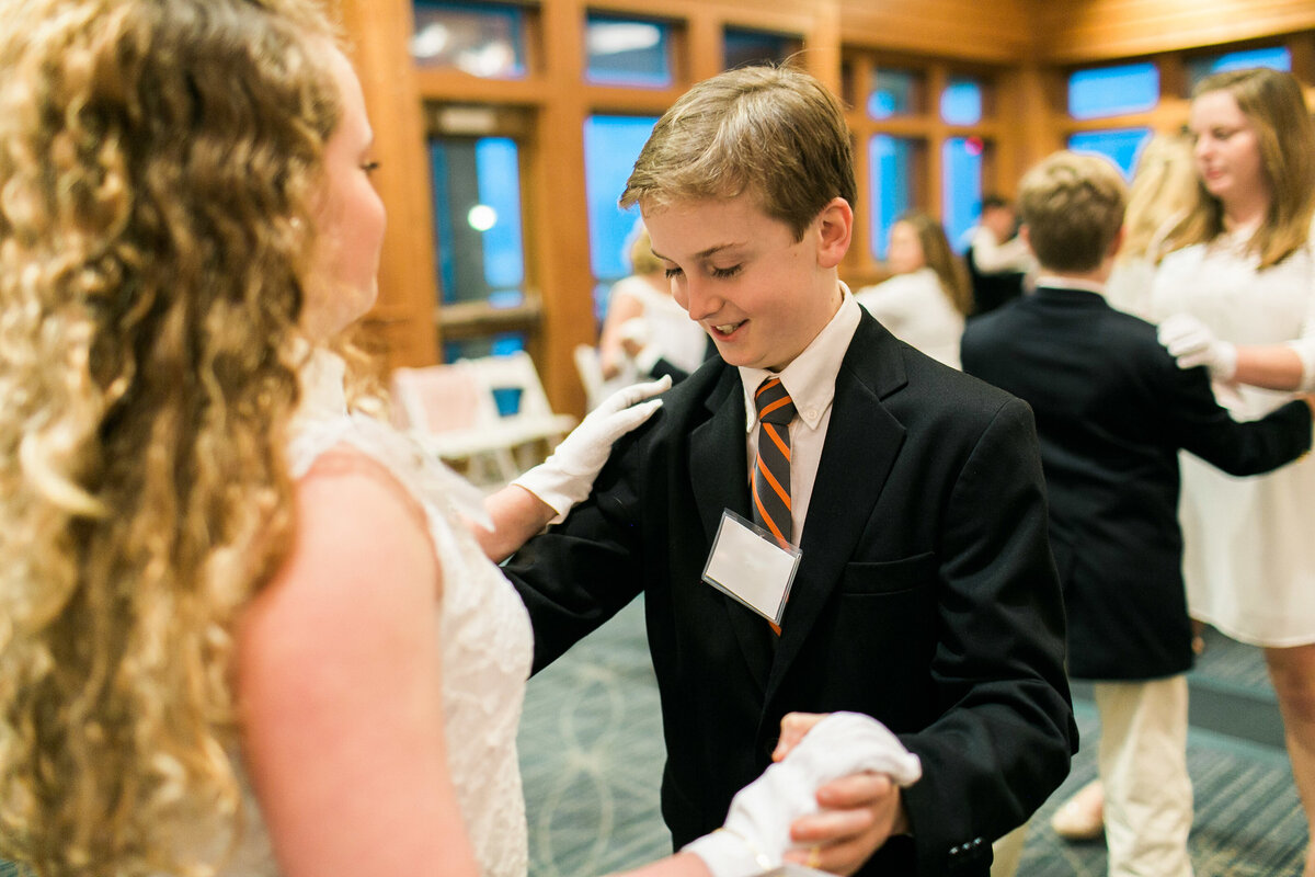 Cotillion Classes in North Carolina | Sydney Dunn Etiquette