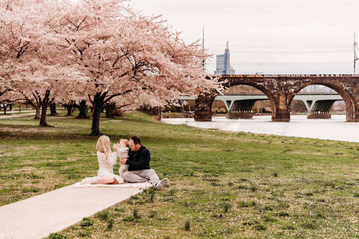 Olive & Grace Photography - Philadelphia Family Photographer