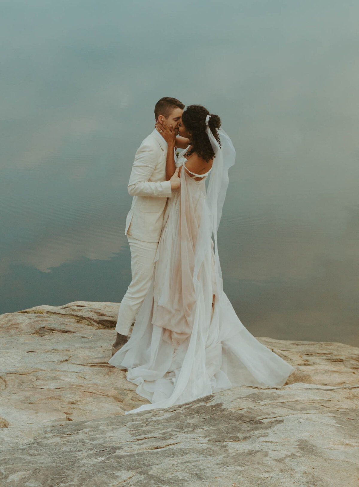 Adventure Wedding+Elopement Photographer | Emma Donald