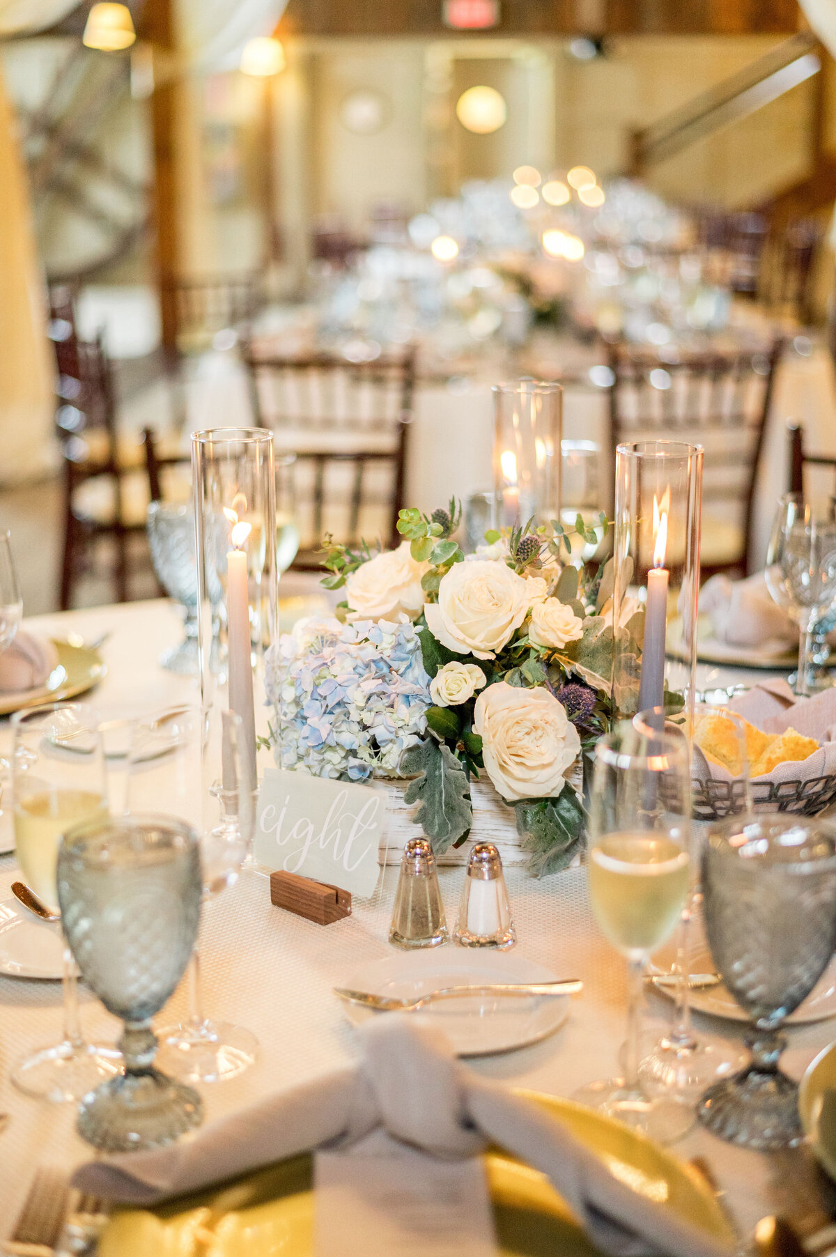 Home [somethingborrowedeventdecor.com]