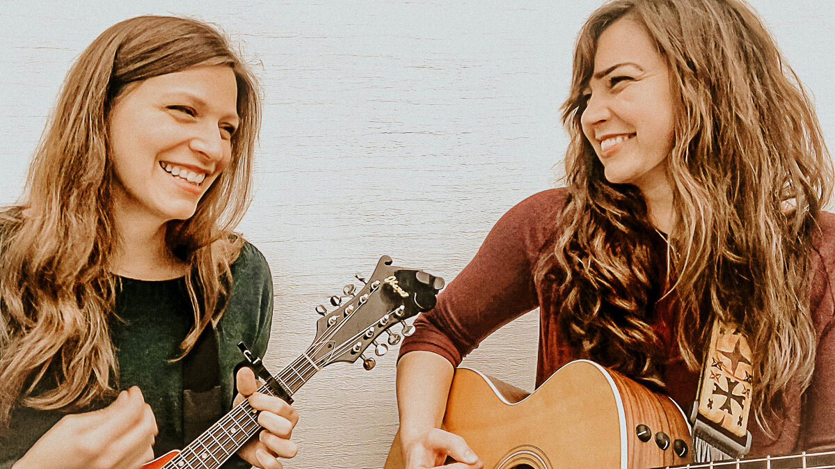 An Atlanta-based folk duo with friends.