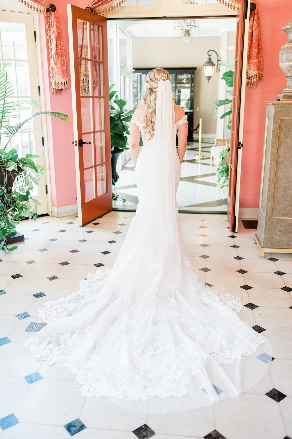 Weddings | Elli + Row Photography
