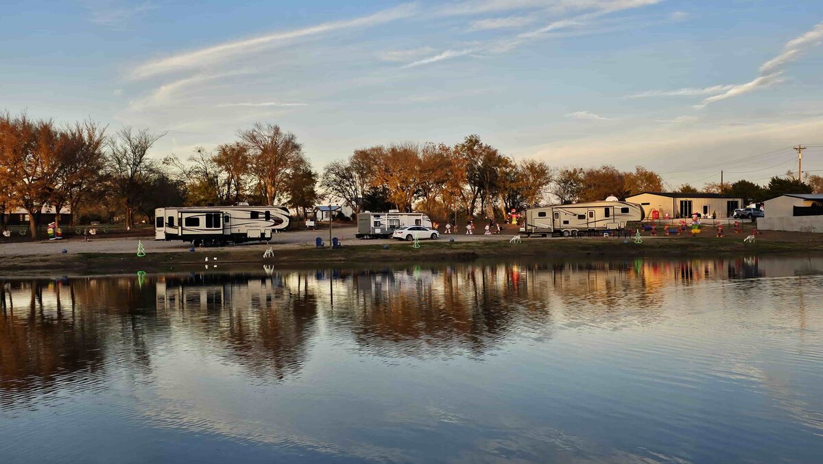 Best RV Park Amenities | $500/mo All Bills Included