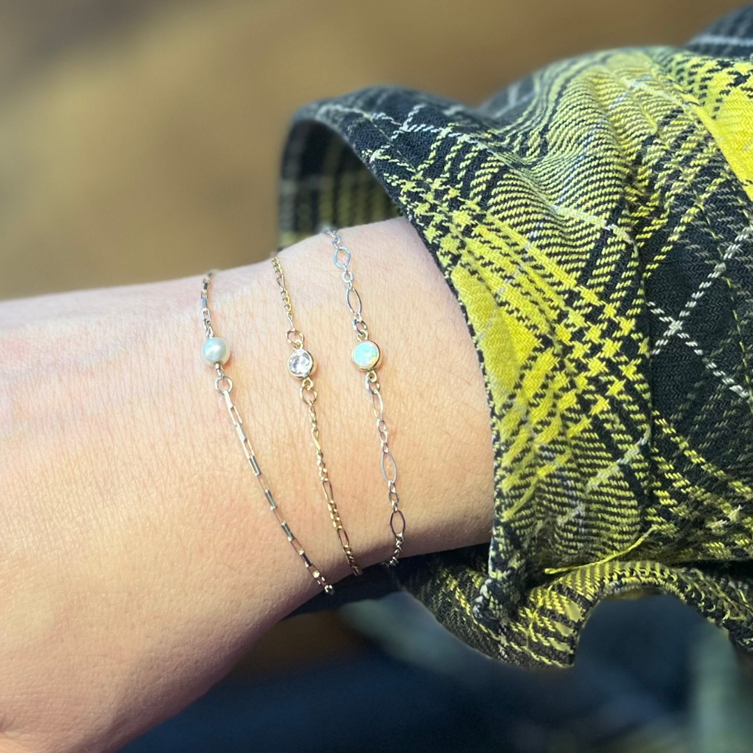 Permanent Jewelry in Massachusetts