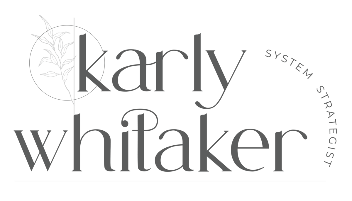Karly Whitaker | HoneyBook Expert + Certified HoneyBook Pro