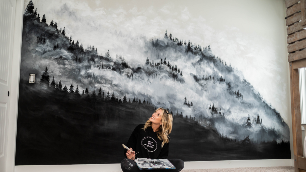 Cleveland Based Traveling Mural Artist- Arastasia Rolain