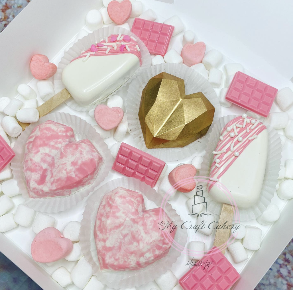 Custom luxury confections| Located in California