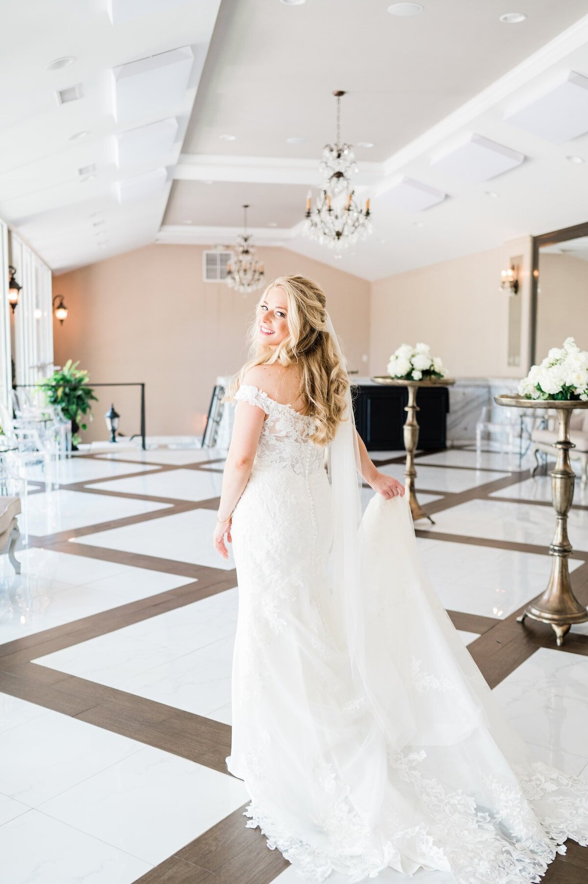 Weddings | Elli + Row Photography