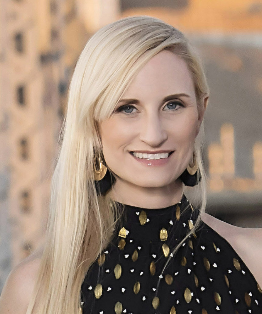 About Kim Garcia Photography | Yuma Portrait Photographer