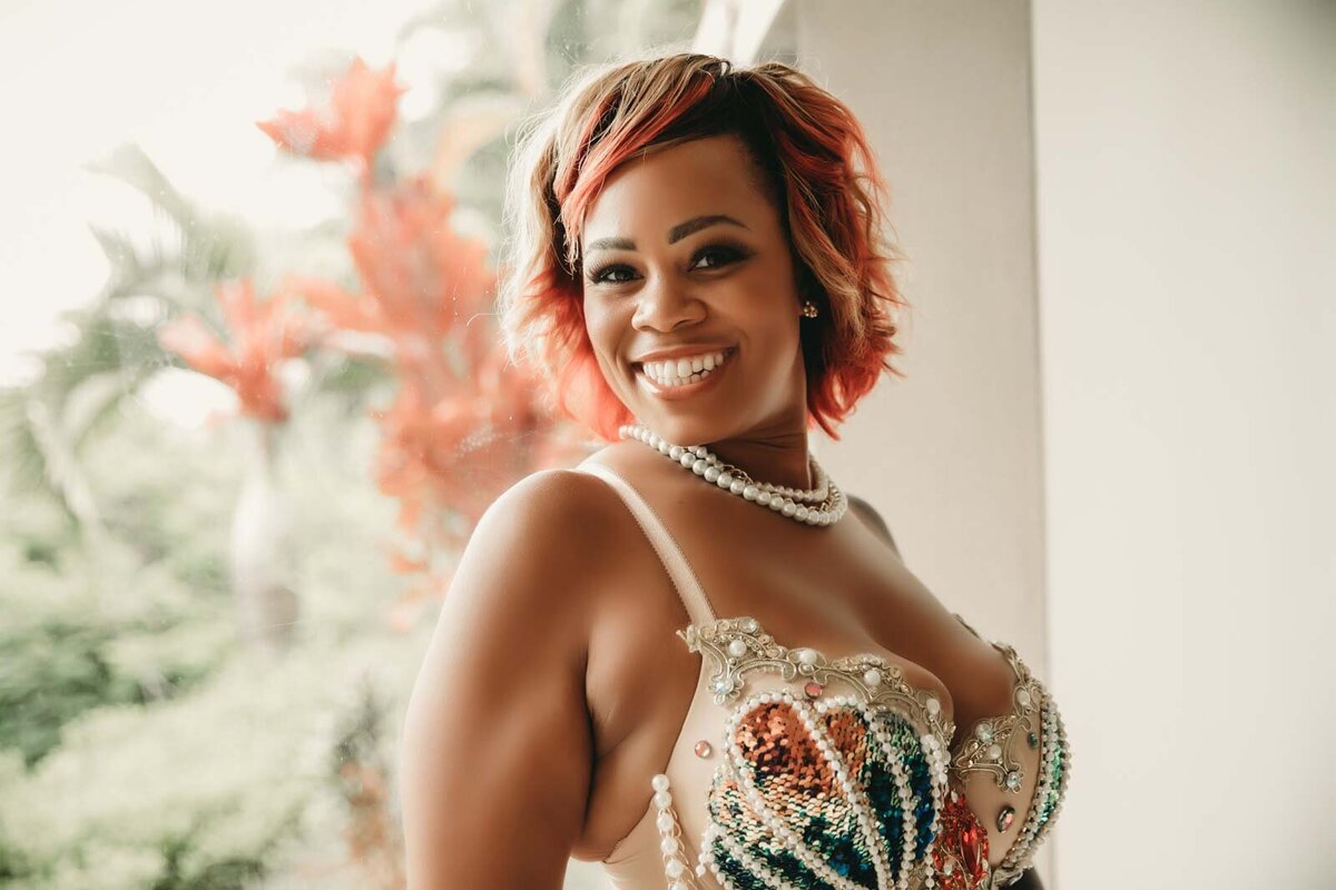 Tiny Boudoir Sessions by Boudoir By Olin