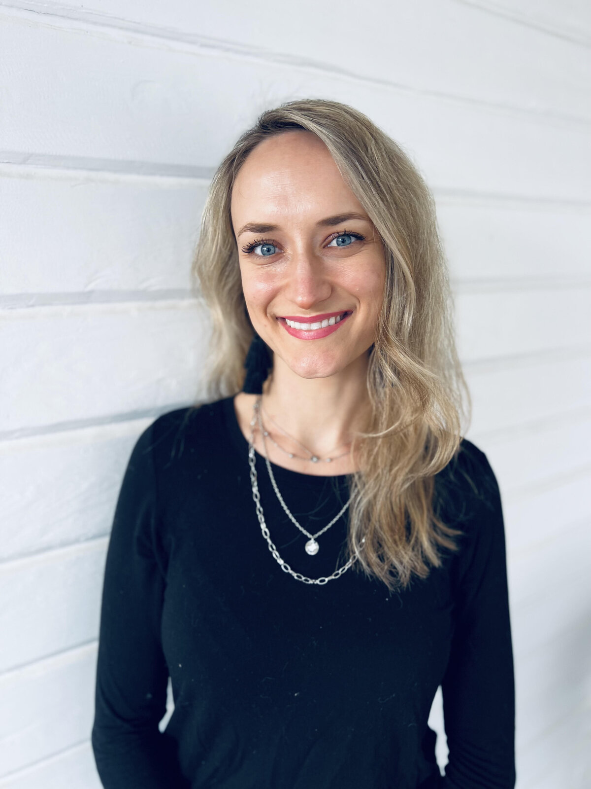 Radiant Salon | Stacey Murray