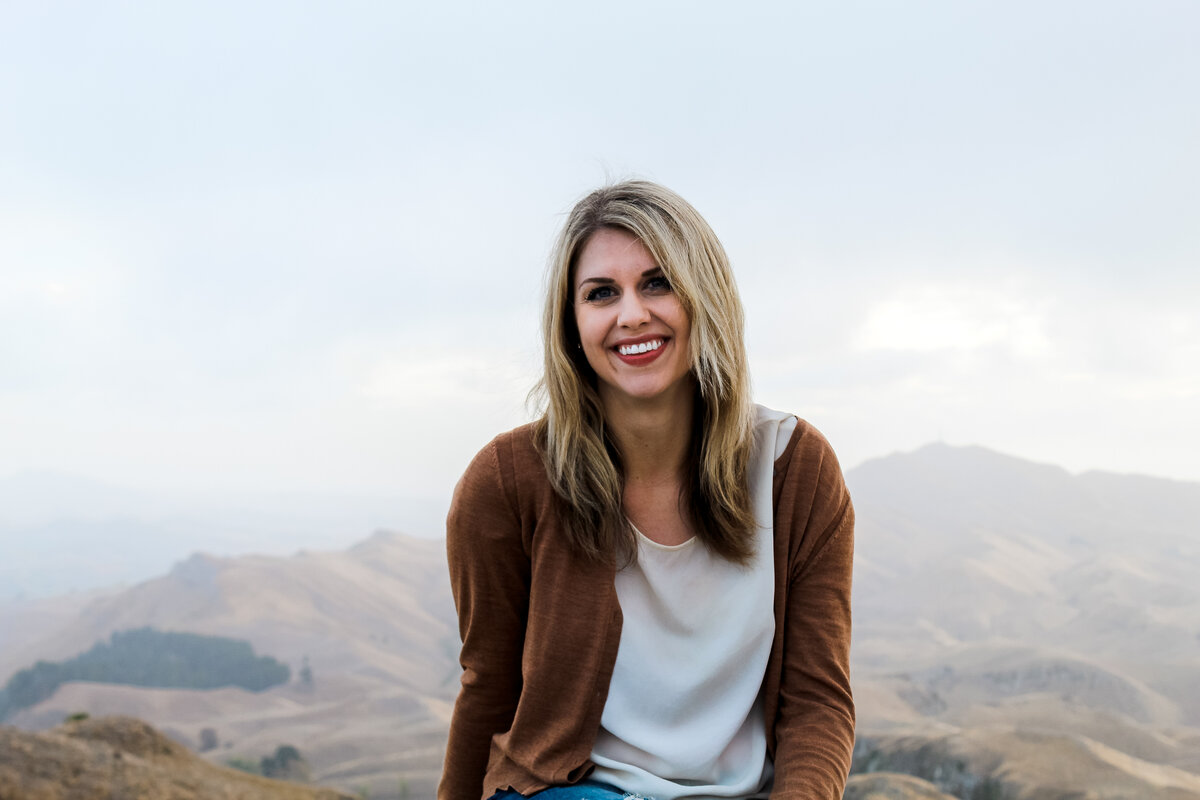 Sarah Klongerbo | Web Designer + Copywriter for Creatives + Businesses