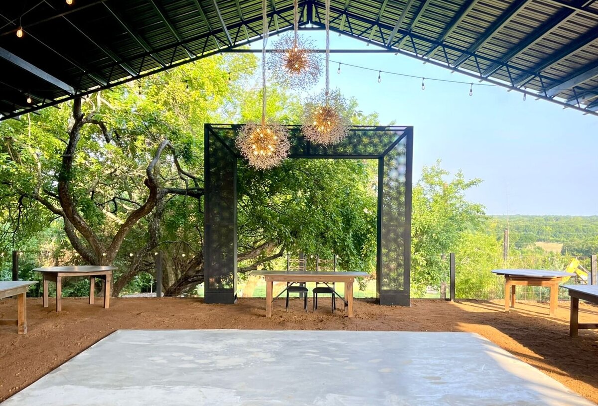 2026 Wedding Dates | Crescent Moon Outdoor Venue, TX