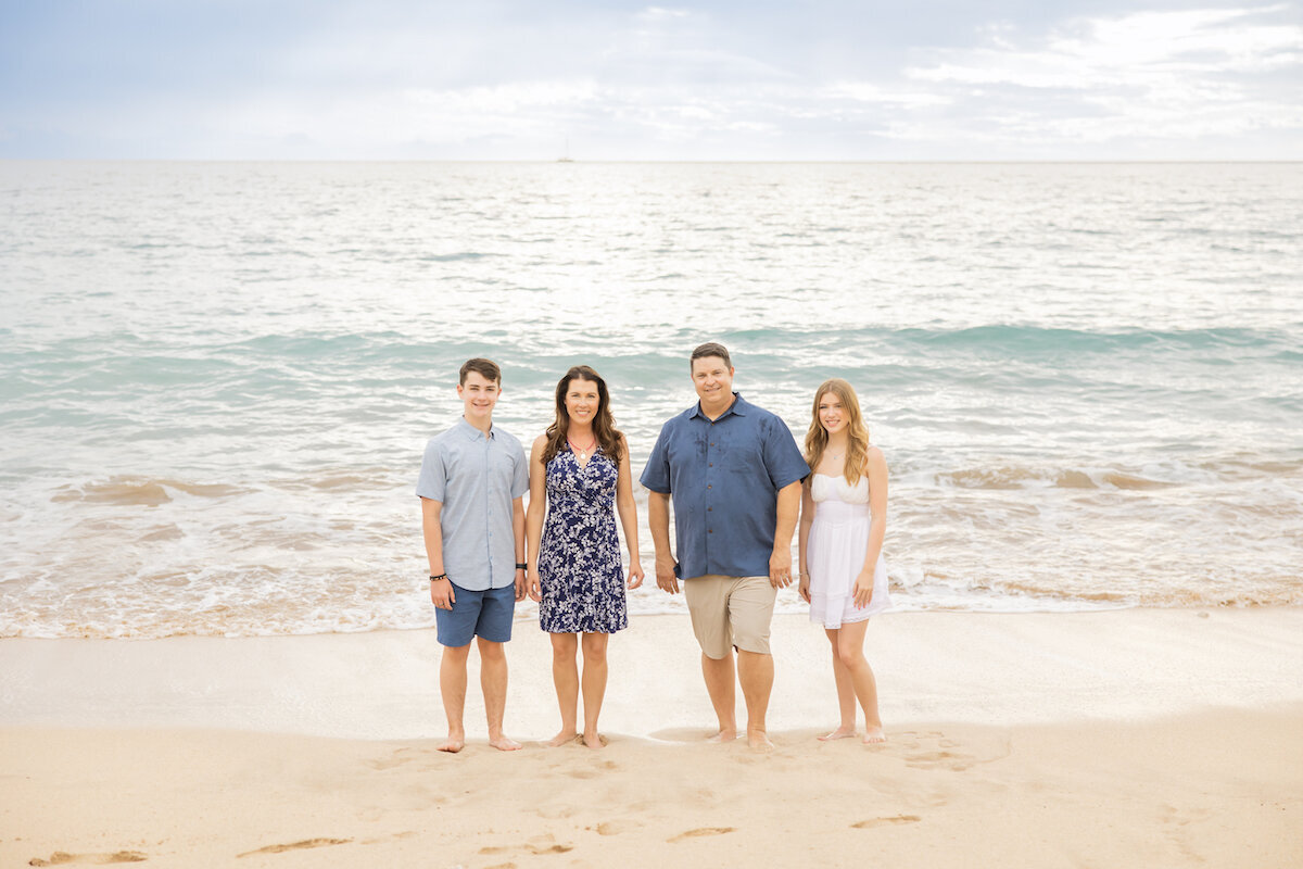 Big Island Family Photographers for Portraits Near Kona, HI