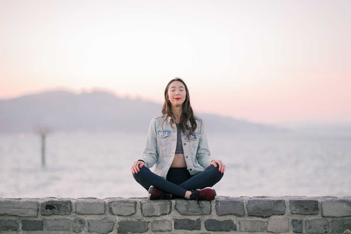 Monday Vibes with Elizabeth Su