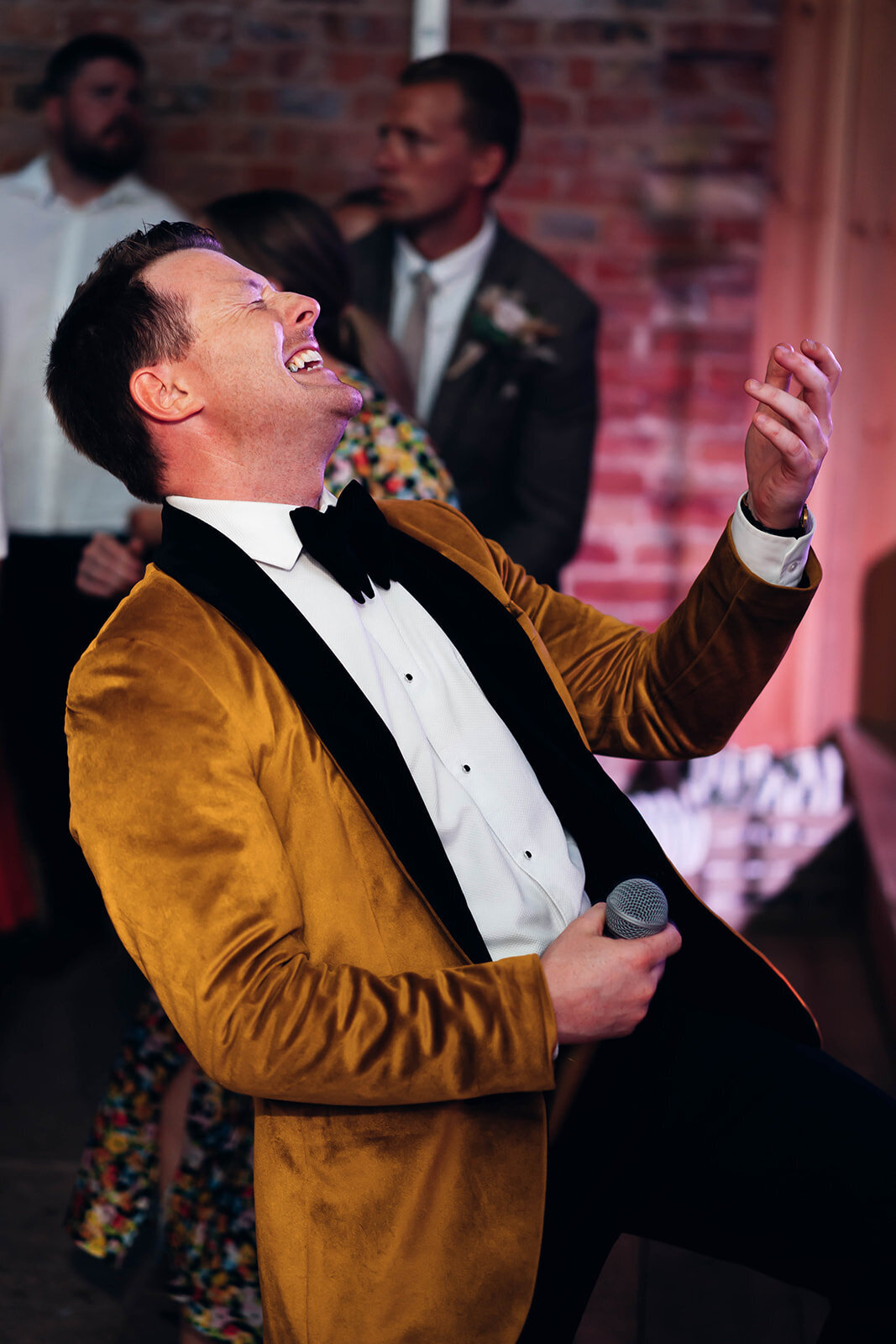 Top tips for an epic wedding dance floor | Emily Collett