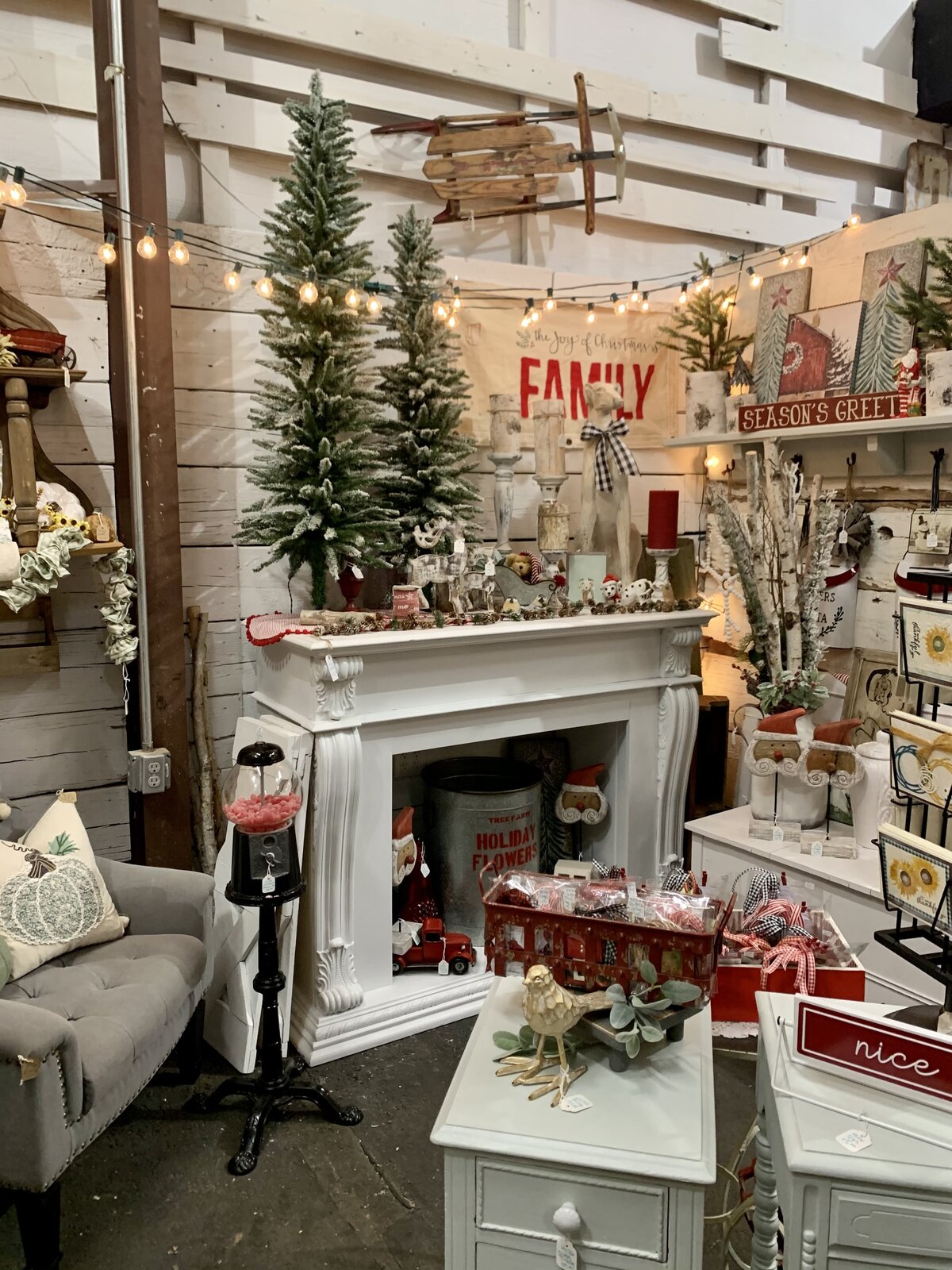 Christmas Shop Local Guide | The City Mercantile