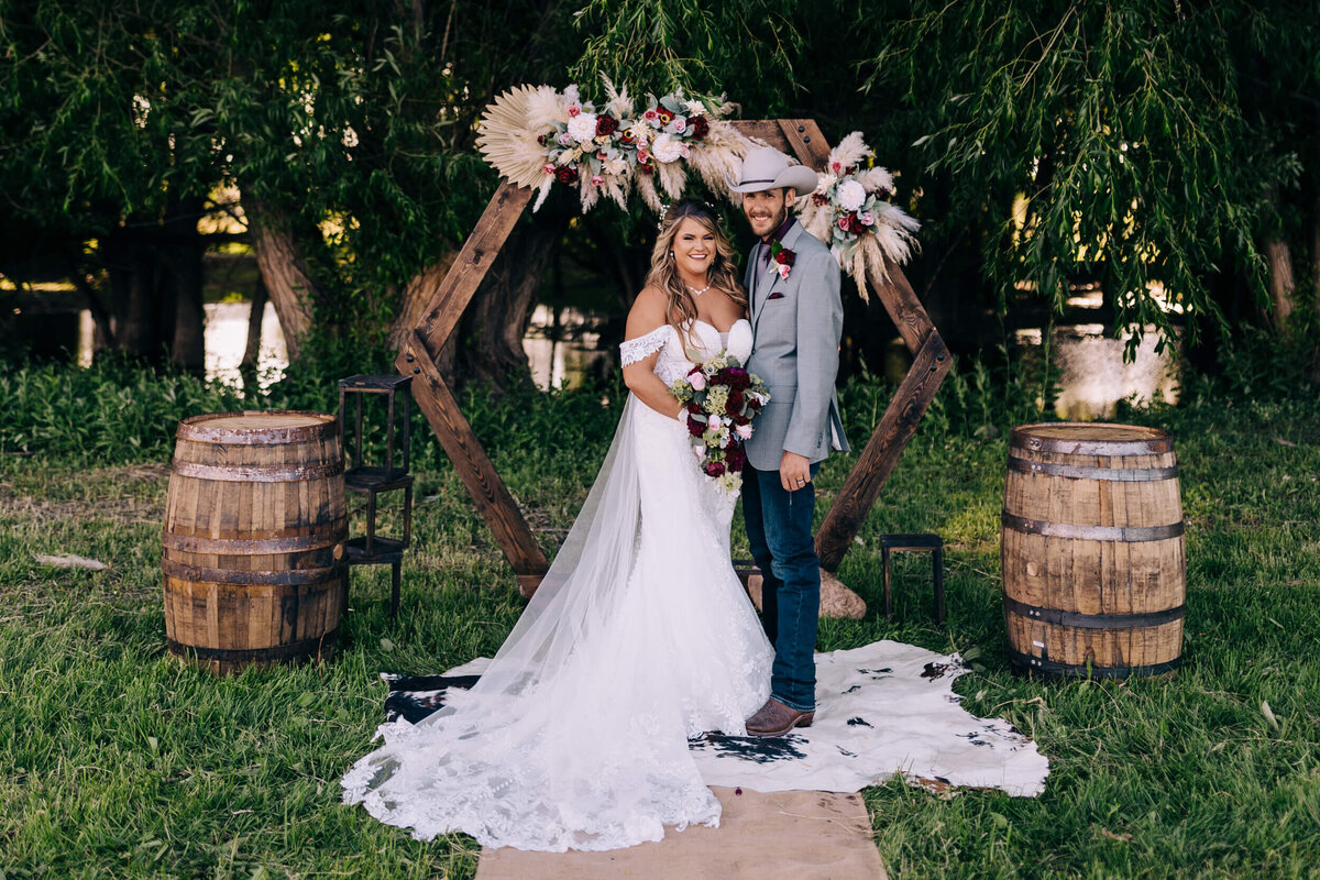 Rustic Wedding Decor | Iron & Ivory | Cheyenne, WY
