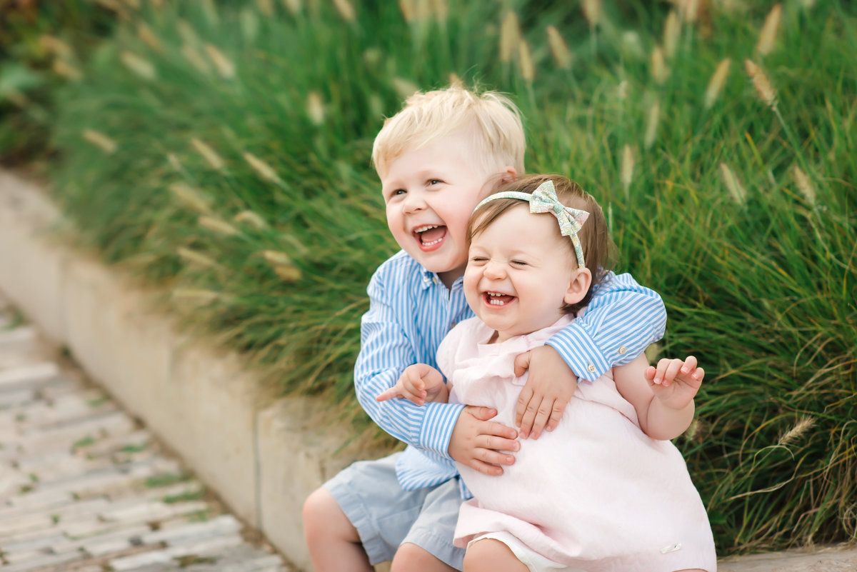 Hannah Drews- Chicago Newborn and Family Photographer
