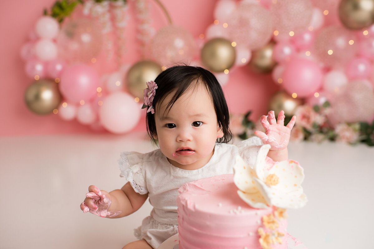 DFW Cake Smash Photographer | E Newton Photography