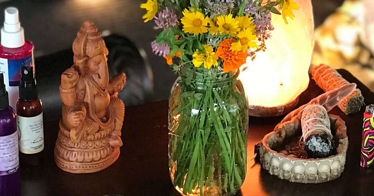 Book a TRANSFORMATIVE Medicine Ceremony | Rising Ridge