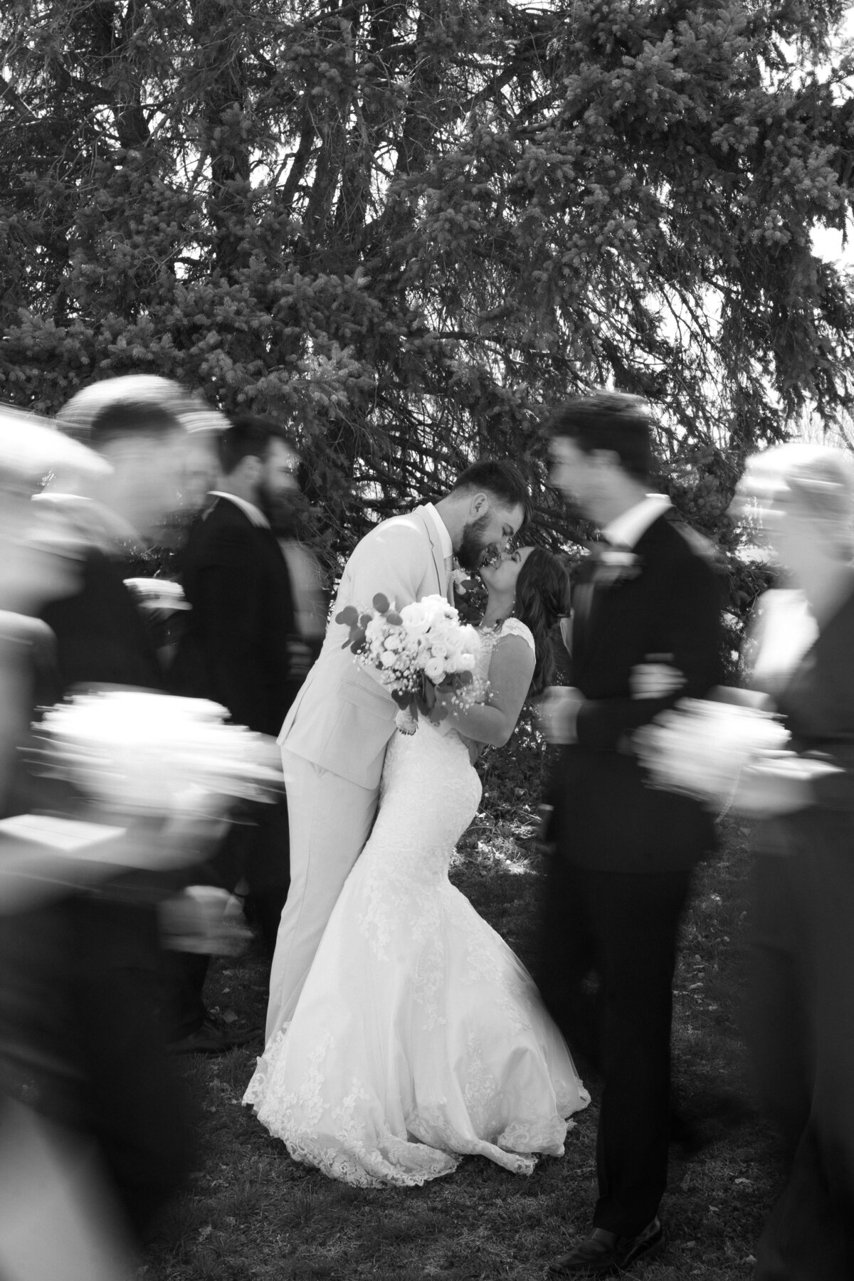 Oklahoma + Destination Wedding Photographer - Madelyn Price Photos